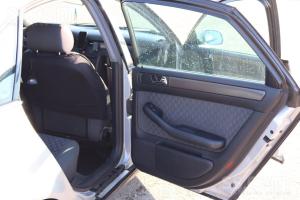 Audi A6 1998 in Bauska, with an engine capacity of 1.90 L and mileage of 304 thousand km for 1500 €, photo 9 on AUTOMOTO.COM.LV