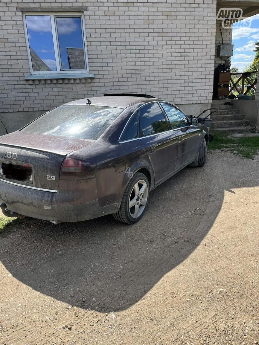 Ауди А6 1998 в Вильнюс, объемом двигателя 2.80 л и пробегом 497 тыс. км за 1100 €, фото 4 на AUTOMOTO.COM.LV