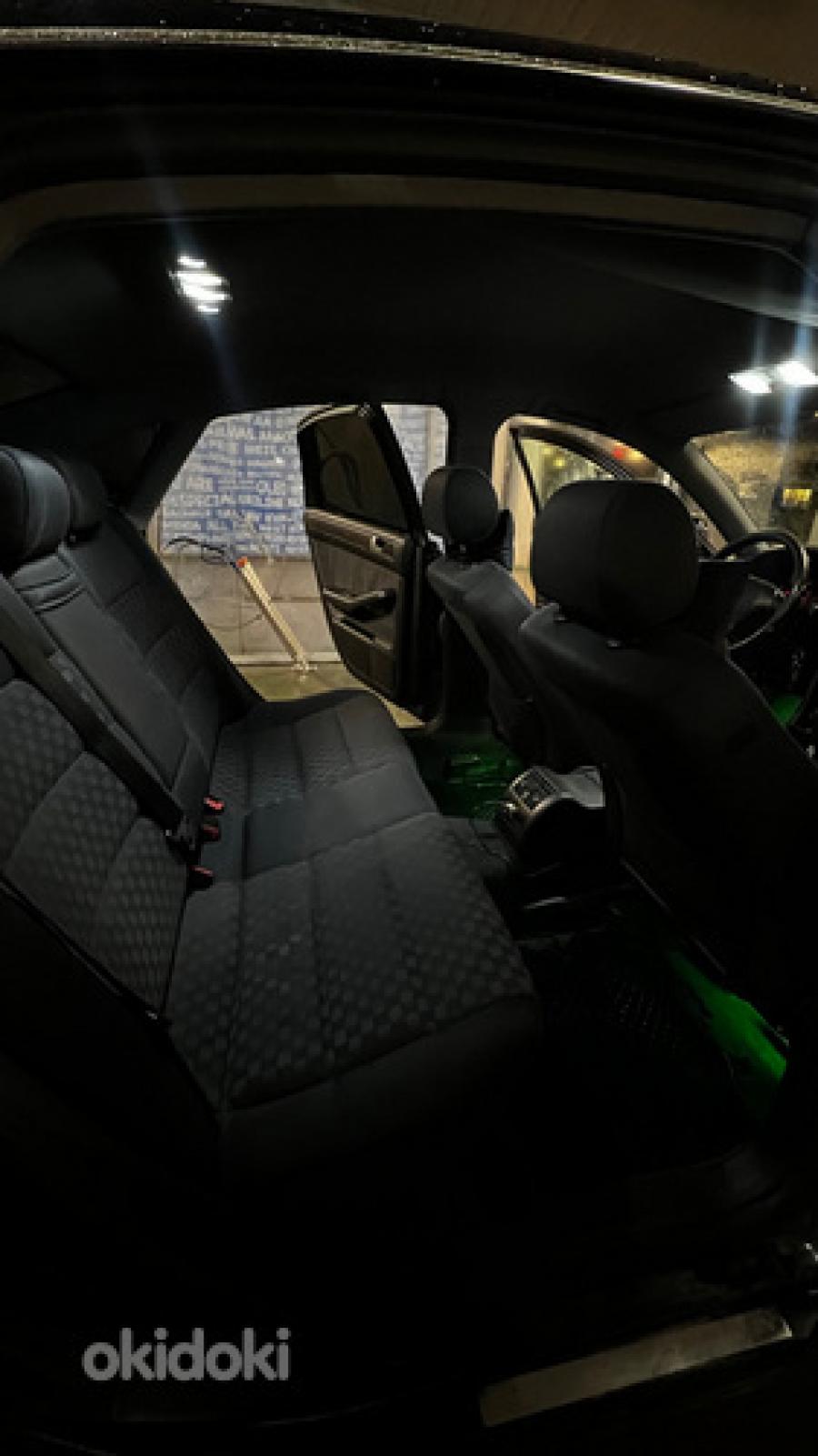 Audi A6 1998 Tallina, ar dzinēja tilpumu 1.90 L un nobraukumu 384 tūkst. km par 1900 €, foto 7 vietnē AUTOMOTO.COM.LV