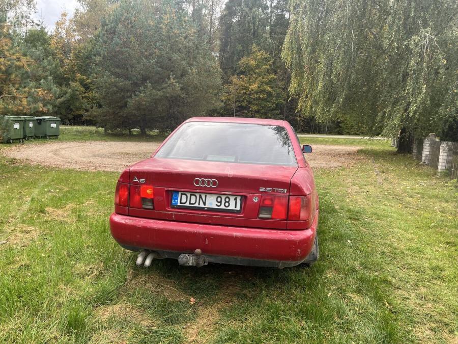 Audi A6 1998 Varėna, ar dzinēja tilpumu 2.50 L un nobraukumu 1000 tūkst. km par 750 €, foto 4 vietnē AUTOMOTO.COM.LV