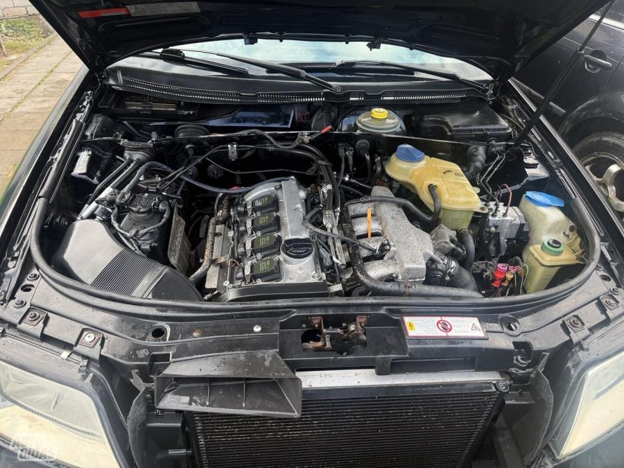 Audi A6 1998 Panevēža, ar dzinēja tilpumu 1.80 L un nobraukumu 350 tūkst. km par 400 €, foto 5 vietnē AUTOMOTO.COM.LV