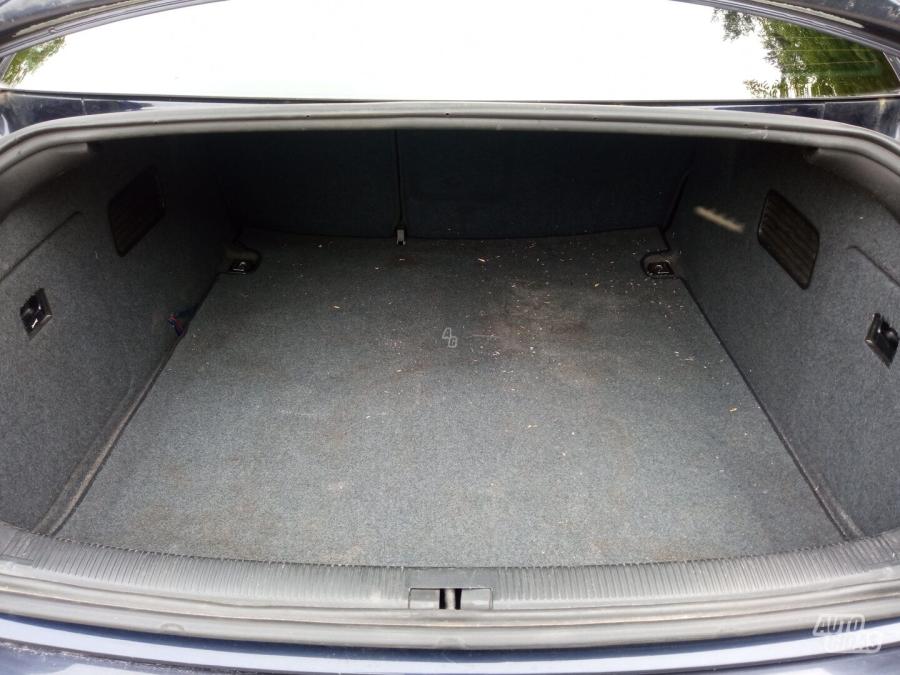 Audi A6 1999 in Vilnius, with an engine capacity of 1.90 L and mileage of 424 thousand km for 1290 €, photo 19 on AUTOMOTO.COM.LV