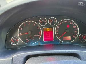 Audi A6 1999 Viļņa, ar dzinēja tilpumu 2.40 L un nobraukumu 223 tūkst. km par 3300 €, foto 12 vietnē AUTOMOTO.COM.LV