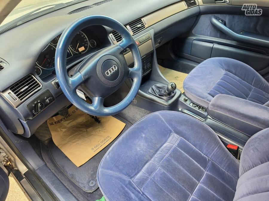 Audi A6 1999 Viļņa, ar dzinēja tilpumu 2.40 L un nobraukumu 223 tūkst. km par 3300 €, foto 13 vietnē AUTOMOTO.COM.LV