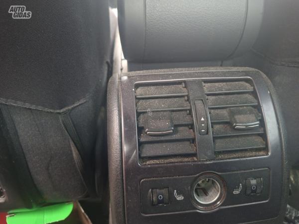 Audi A6 2000 in Panevezys, with an engine capacity of 2.40 L and mileage of 269 thousand km for 650 €, photo 5 on AUTOMOTO.COM.LV