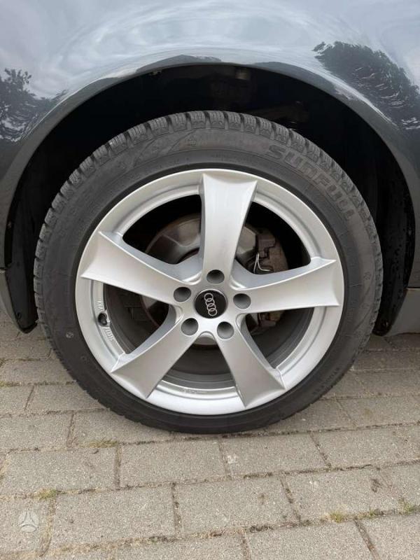 Audi A6 2000 Jurbarkas, ar dzinēja tilpumu 2.50 L un nobraukumu 324 tūkst. km par 800 €, foto 3 vietnē AUTOMOTO.COM.LV