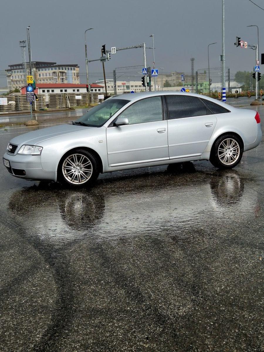 Ауди А6 2001 в Таллин, объемом двигателя 2.40 л и пробегом 201 тыс. км за 2499 €, фото 14 на AUTOMOTO.COM.LV