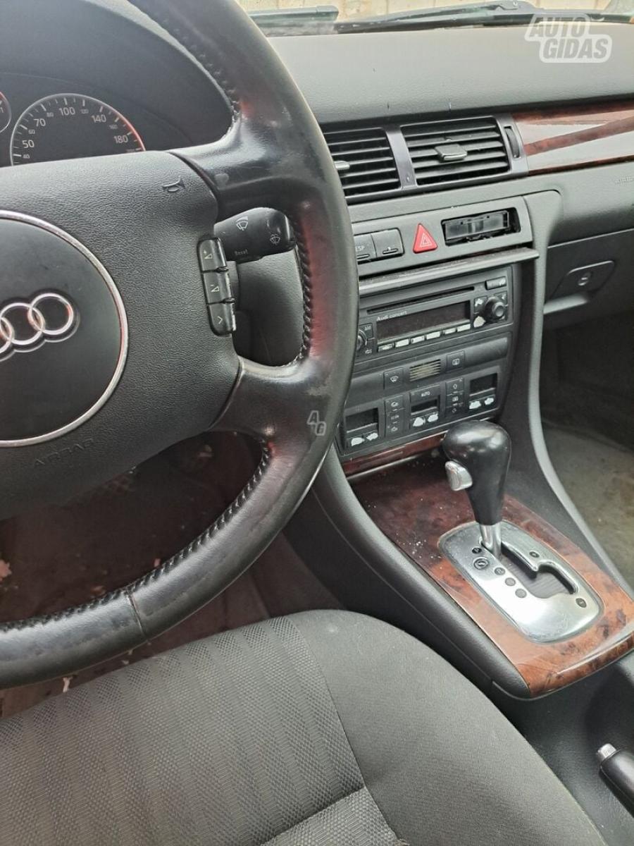 Audi A6 2002 in Radviliskis, with an engine capacity of 2.50 L and mileage of 325 thousand km for 680 €, photo 6 on AUTOMOTO.COM.LV