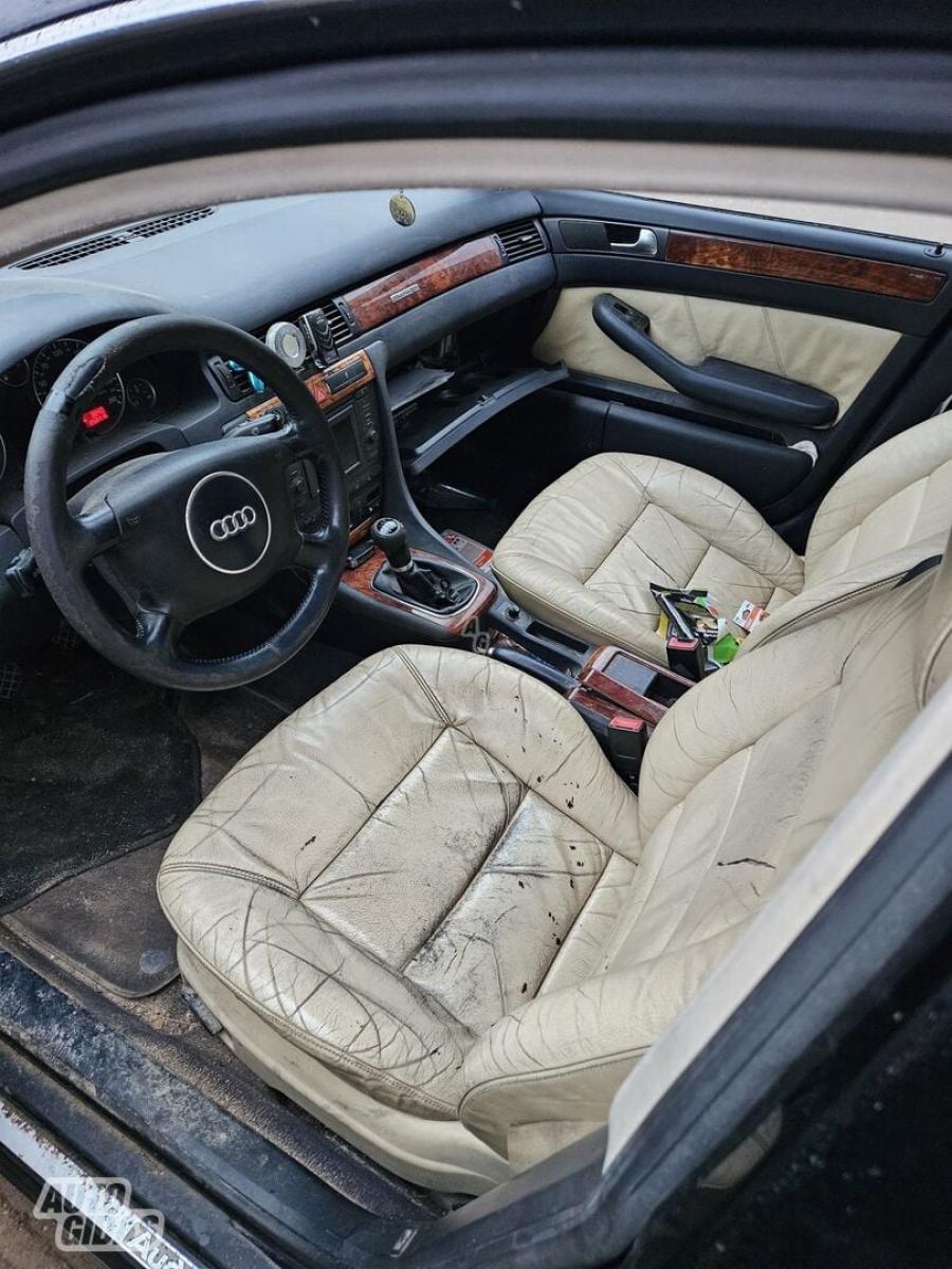 Audi A6 2003 in Prienai, with an engine capacity of 2.40 L and mileage of 300 thousand km for 700 €, photo 8 on AUTOMOTO.COM.LV