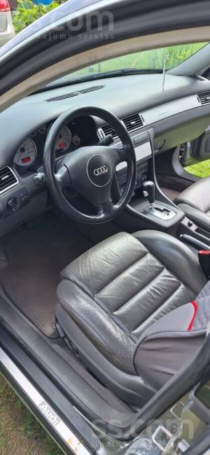 Audi A6 2004 Daugavpils, ar dzinēja tilpumu 2.50 L un nobraukumu 361 tūkst. km par 800 €, foto 5 vietnē AUTOMOTO.COM.LV
