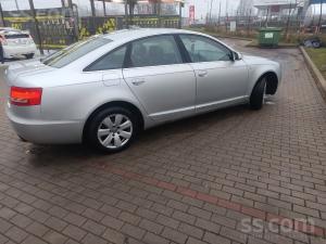 Audi A6 2004 in Riga, with an engine capacity of 3.00 L and mileage of 300 thousand km for 2850 €, photo 4 on AUTOMOTO.COM.LV