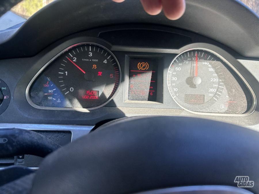 Ауди А6 2004 в Варена, объемом двигателя 3.00 л и пробегом 285 тыс. км за 1450 €, фото 4 на AUTOMOTO.COM.LV