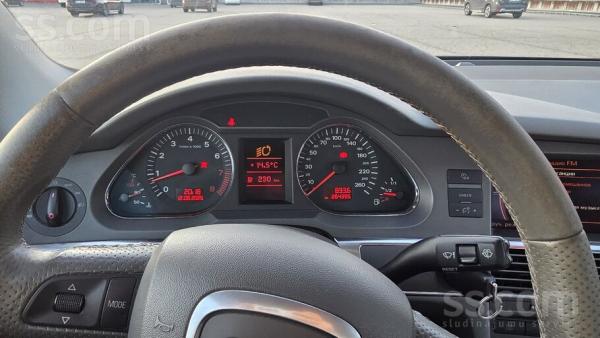Audi A6 2004 in Riga, with an engine capacity of 3.20 L and mileage of 265 thousand km for 2400 €, photo 6 on AUTOMOTO.COM.LV