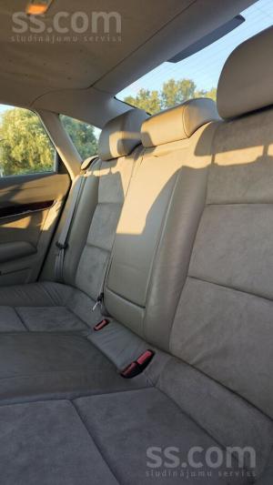 Audi A6 2004 in Riga, with an engine capacity of 3.20 L and mileage of 265 thousand km for 2400 €, photo 12 on AUTOMOTO.COM.LV