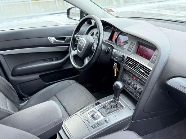 Audi A6 2005 in Vilnius, with an engine capacity of 2.70 L and mileage of 323 thousand km for 2700 €, photo 7 on AUTOMOTO.COM.LV