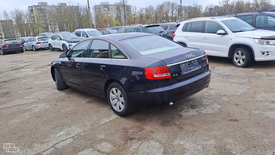 Audi A6 2005 in Vilnius, with an engine capacity of 2.70 L and mileage of 289 thousand km for 3350 €, photo 14 on AUTOMOTO.COM.LV