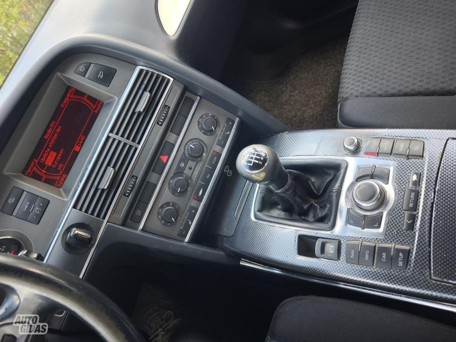 Audi A6 2005 Viļņa, ar dzinēja tilpumu 2.00 L un nobraukumu 327 tūkst. km par 1600 €, foto 11 vietnē AUTOMOTO.COM.LV