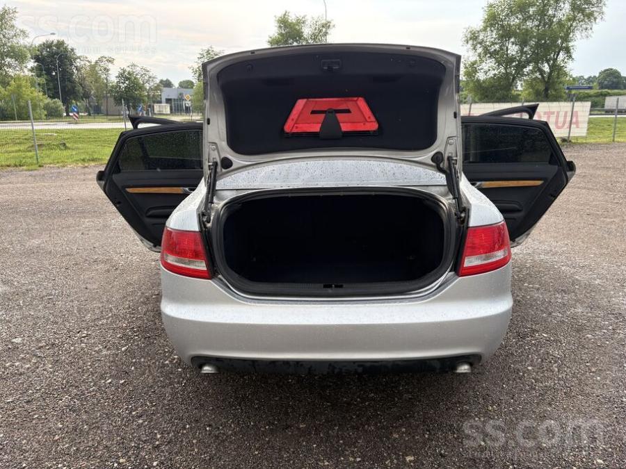 Audi A6 2005 Daugavpils, ar dzinēja tilpumu 2.00 L un nobraukumu 329 tūkst. km par 2950 €, foto 24 vietnē AUTOMOTO.COM.LV