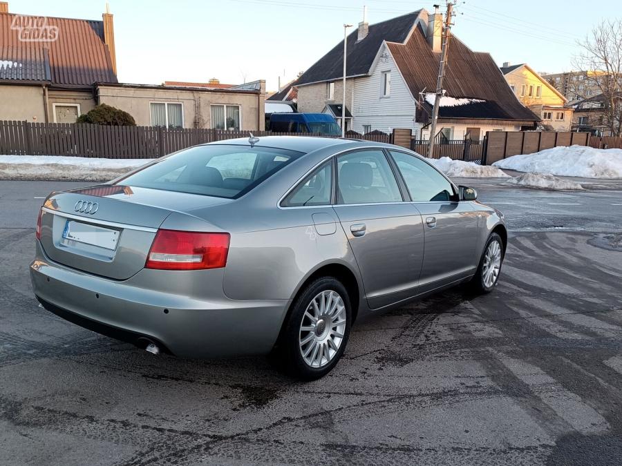 Audi A6 2006 in Siauliai, with an engine capacity of 2.70 L and mileage of 300 thousand km for 2700 €, photo 5 on AUTOMOTO.COM.LV