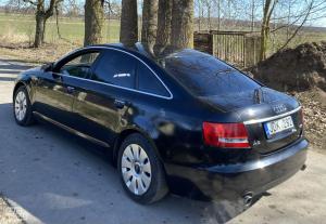Audi A6 2006 in Siauliai, with an engine capacity of 2.40 L and mileage of 335 thousand km for 1750 €, photo 3 on AUTOMOTO.COM.LV