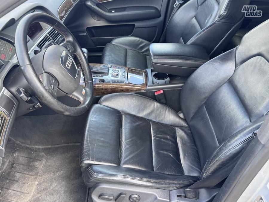 Audi A6 2006 in Siauliai, with an engine capacity of 4.20 L and mileage of 111 thousand km for 2950 €, photo 12 on AUTOMOTO.COM.LV