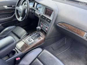 Audi A6 2006 in Siauliai, with an engine capacity of 4.20 L and mileage of 111 thousand km for 2950 €, photo 15 on AUTOMOTO.COM.LV