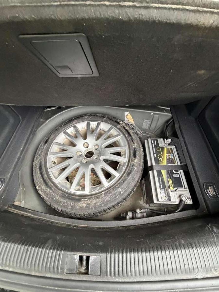 Audi A6 2008 in Kaunas, with an engine capacity of 2.70 L and mileage of 365 thousand km for 1699 €, photo 8 on AUTOMOTO.COM.LV