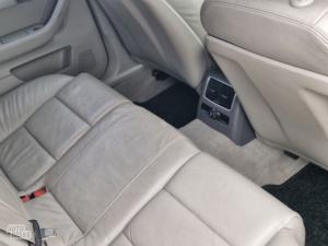 Audi A6 2009 in Utena, with an engine capacity of 2.00 L and mileage of 245 thousand km for 4150 €, photo 32 on AUTOMOTO.COM.LV