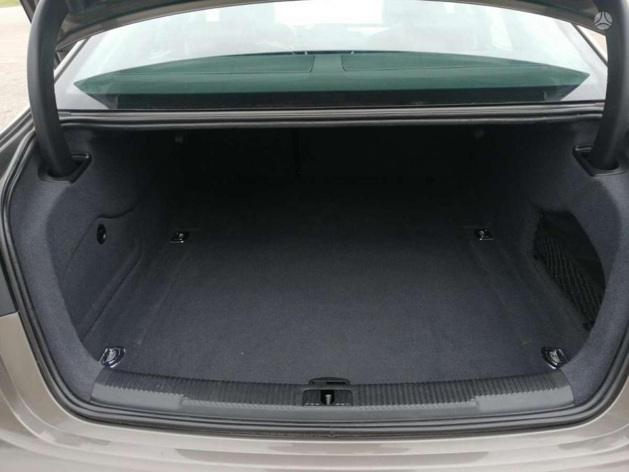 Audi A6 2011 Utena, ar dzinēja tilpumu 2.97 L un nobraukumu 277 tūkst. km par 8500 €, foto 29 vietnē AUTOMOTO.COM.LV