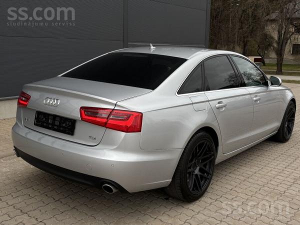 Audi A6 2012 in Valka, with an engine capacity of 3.00 L and mileage of 245 thousand km for 10995 €, photo 6 on AUTOMOTO.COM.LV