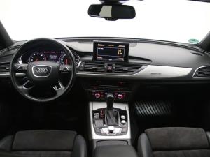 Audi A6 2015 in Vilnius, with an engine capacity of 2.00 L and mileage of 184 thousand km for 16899 €, photo 3 on AUTOMOTO.COM.LV