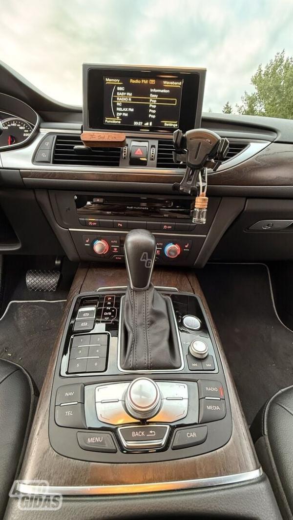 Audi A6 2015 in Vievis, with an engine capacity of 2.00 L and mileage of 259 thousand km for 14999 €, photo 9 on AUTOMOTO.COM.LV