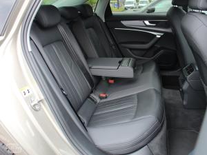 Audi A6 2020 in Vilnius, with an engine capacity of 2.00 L and mileage of 134 thousand km for 26750 €, photo 19 on AUTOMOTO.COM.LV