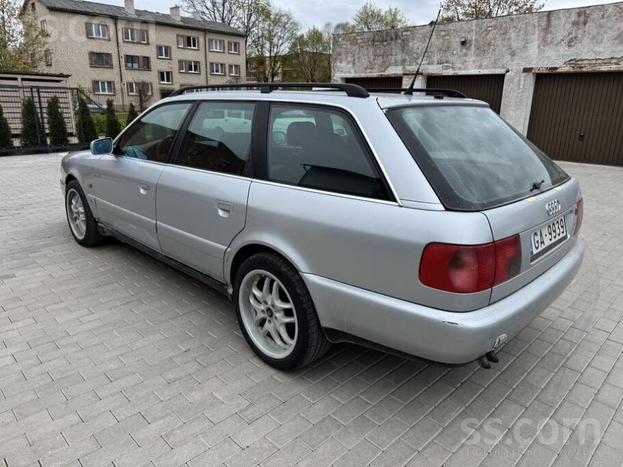 Audi A6 1996 Rīga, ar dzinēja tilpumu 2.50 L un nobraukumu 480 tūkst. km par 1850 €, foto 3 vietnē AUTOMOTO.COM.LV