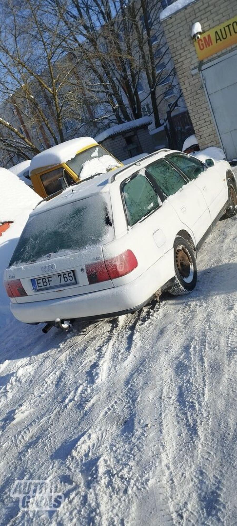 Audi A6 1996 Panevēža, ar dzinēja tilpumu 1.80 L un nobraukumu 350 tūkst. km par 700 €, foto 2 vietnē AUTOMOTO.COM.LV