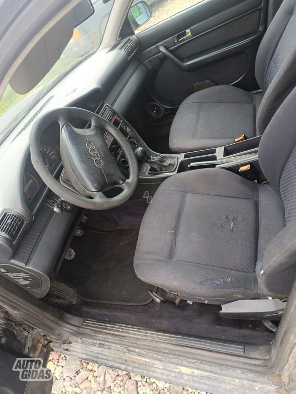 Audi A6 1996 Viļņa, ar dzinēja tilpumu 1.90 L un nobraukumu 400 tūkst. km par 750 €, foto 5 vietnē AUTOMOTO.COM.LV
