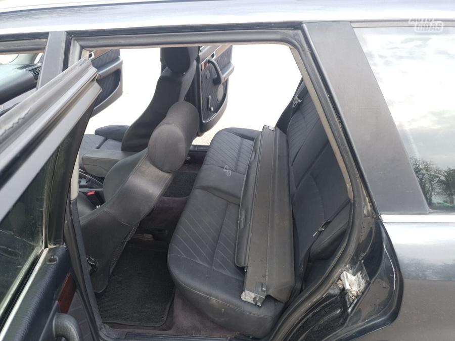 Audi A6 1996 Trakai, ar dzinēja tilpumu 2.50 L un nobraukumu 370 tūkst. km par 2300 €, foto 11 vietnē AUTOMOTO.COM.LV