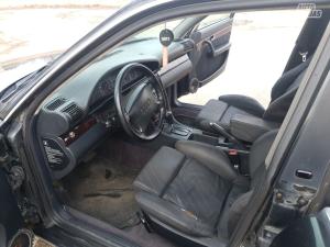 Audi A6 1996 Trakai, ar dzinēja tilpumu 2.50 L un nobraukumu 370 tūkst. km par 2300 €, foto 12 vietnē AUTOMOTO.COM.LV