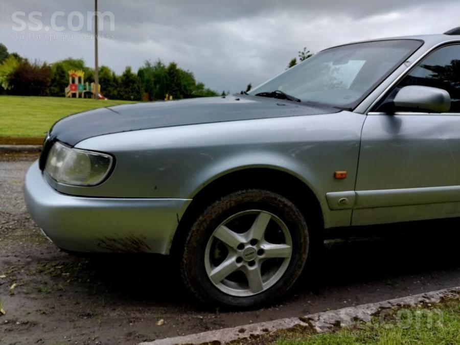 Audi A6 1996 in Valmiera, with an engine capacity of 2.50 L and mileage of 529 thousand km for 1200 €, photo 9 on AUTOMOTO.COM.LV