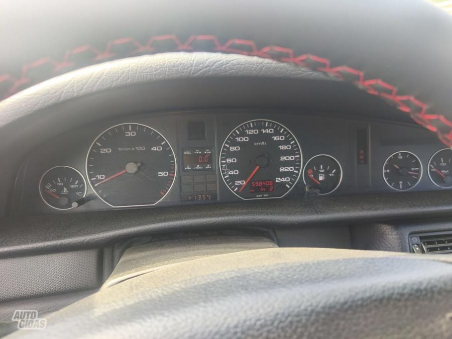 Audi A6 1996 Ignalina, ar dzinēja tilpumu 2.50 L un nobraukumu 600 tūkst. km par 650 €, foto 6 vietnē AUTOMOTO.COM.LV