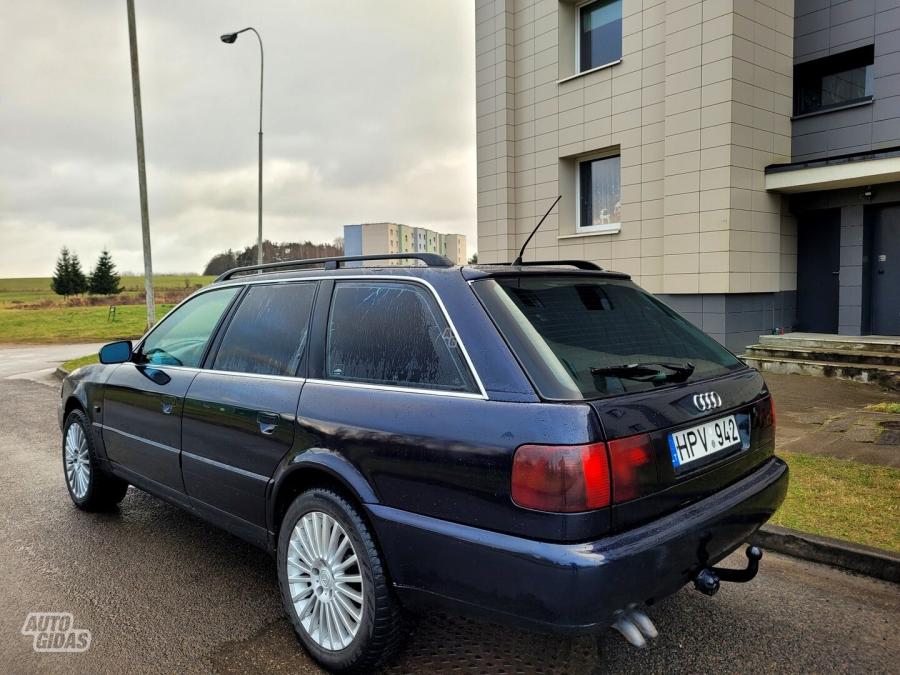 Audi A6 1997 in Vilnius, with an engine capacity of 2.50 L and mileage of 462 thousand km for 2700 €, photo 6 on AUTOMOTO.COM.LV