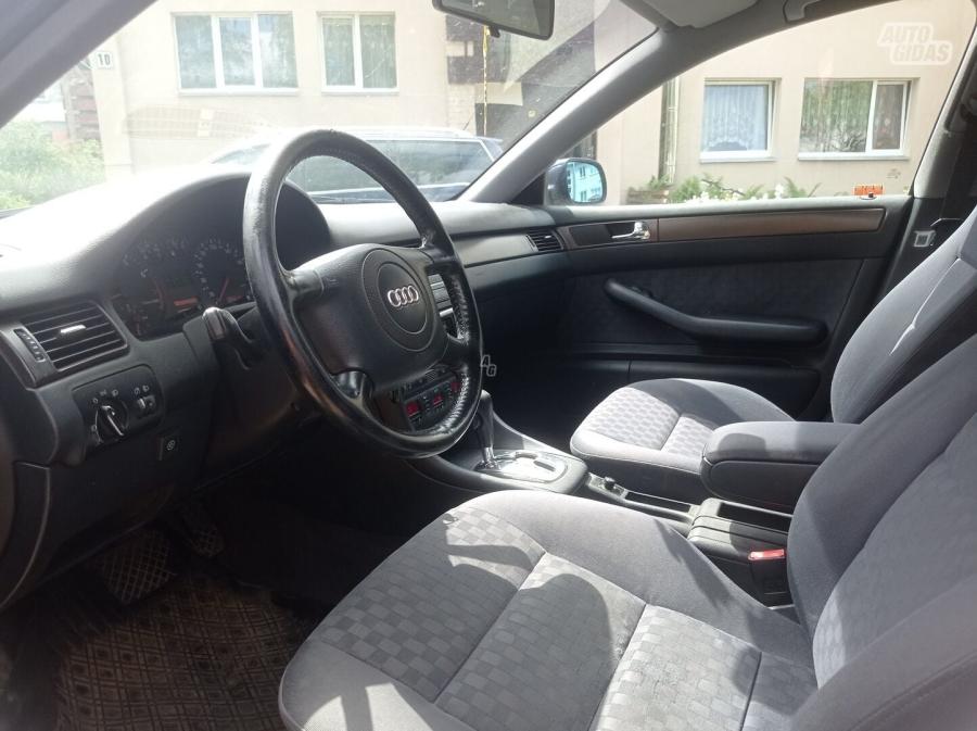 Audi A6 1998 in Vilnius, with an engine capacity of 2.40 L and mileage of 300 thousand km for 800 €, photo 16 on AUTOMOTO.COM.LV