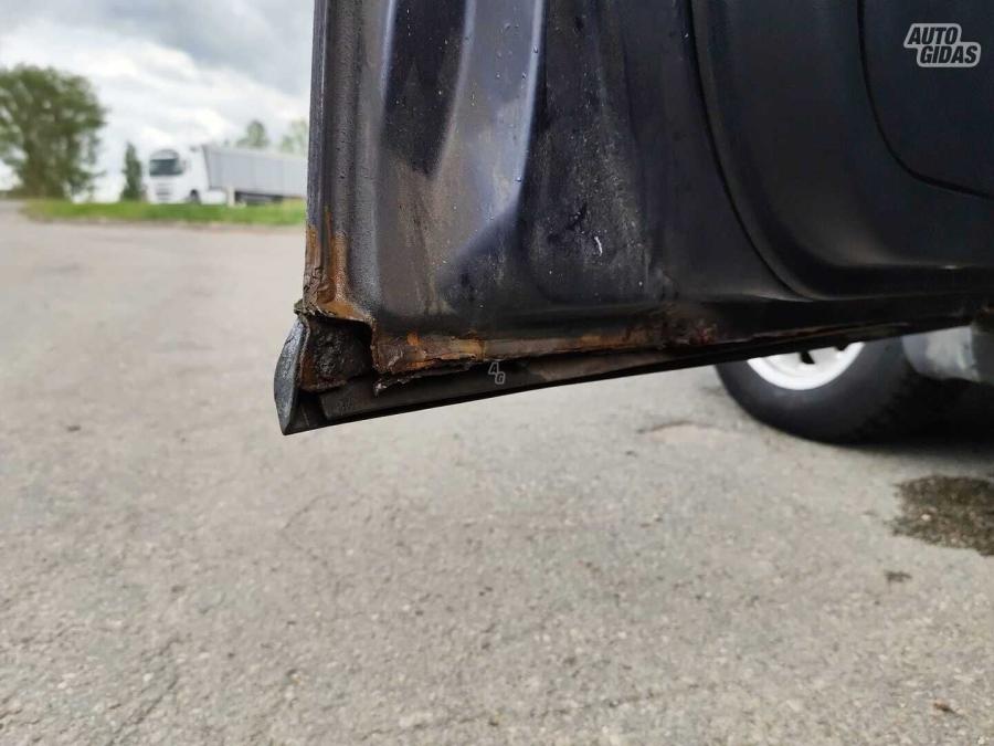 Audi A6 1998 Šauļi, ar dzinēja tilpumu 1.90 L un nobraukumu 480 tūkst. km par 500 €, foto 12 vietnē AUTOMOTO.COM.LV