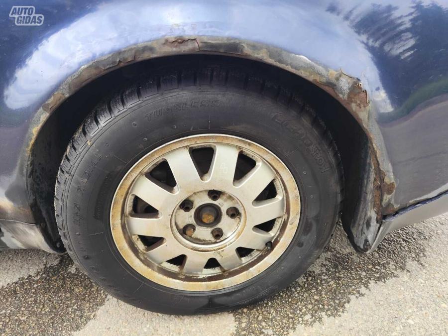 Audi A6 1998 Šauļi, ar dzinēja tilpumu 1.90 L un nobraukumu 480 tūkst. km par 500 €, foto 19 vietnē AUTOMOTO.COM.LV