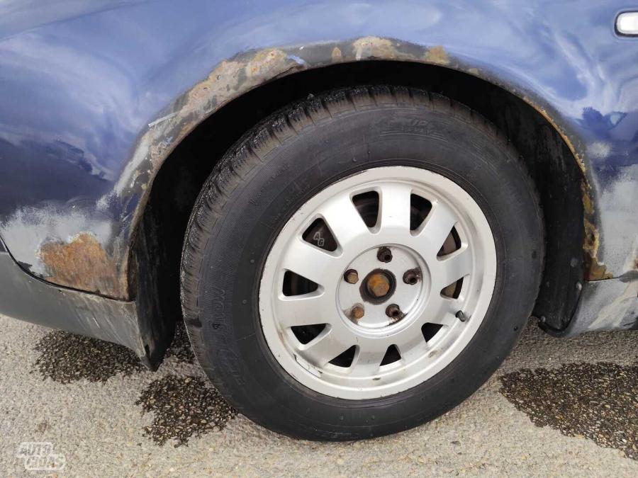 Audi A6 1998 Šauļi, ar dzinēja tilpumu 1.90 L un nobraukumu 480 tūkst. km par 500 €, foto 24 vietnē AUTOMOTO.COM.LV