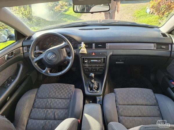 Audi A6 1998 Marijampole, ar dzinēja tilpumu 2.50 L un nobraukumu 306 tūkst. km par 800 €, foto 8 vietnē AUTOMOTO.COM.LV