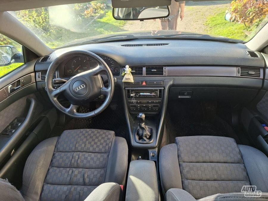 Audi A6 1998 in Marijampole, with an engine capacity of 2.50 L and mileage of 306 thousand km for 800 €, photo 8 on AUTOMOTO.COM.LV