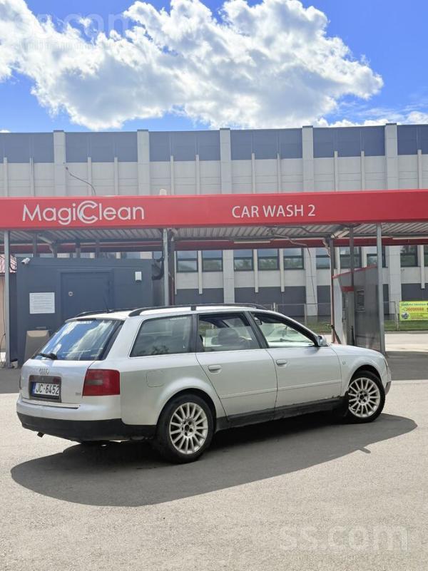 Audi A6 1999 Daugavpils, ar dzinēja tilpumu 1.80 L un nobraukumu 300 tūkst. km par 1100 €, foto 3 vietnē AUTOMOTO.COM.LV