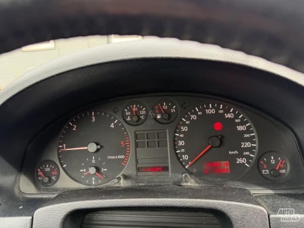 Audi A6 1999 Utena, ar dzinēja tilpumu 1.90 L un nobraukumu 448 tūkst. km par 1000 €, foto 11 vietnē AUTOMOTO.COM.LV