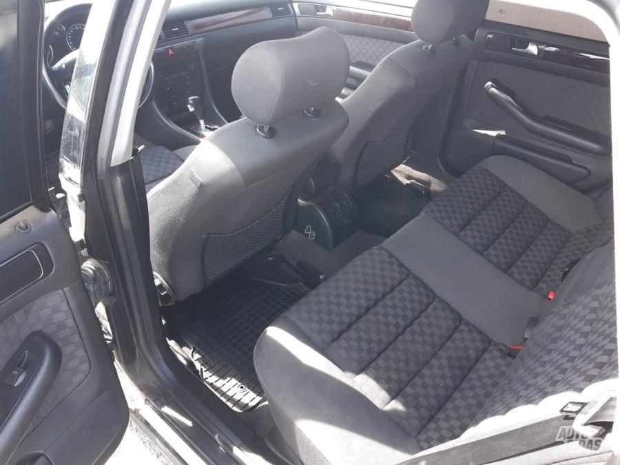 Audi A6 2001 in Alytus, with an engine capacity of 2.40 L and mileage of 288 thousand km for 1200 €, photo 9 on AUTOMOTO.COM.LV